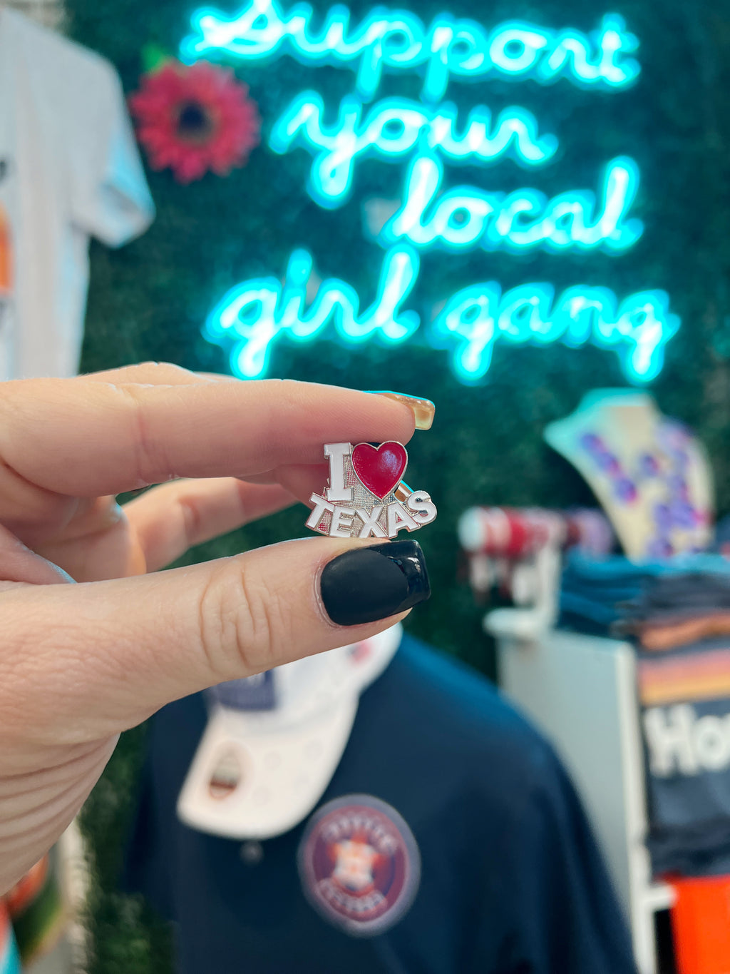 I Heart Texas Enamel Pin – Sweet Texas Treasures